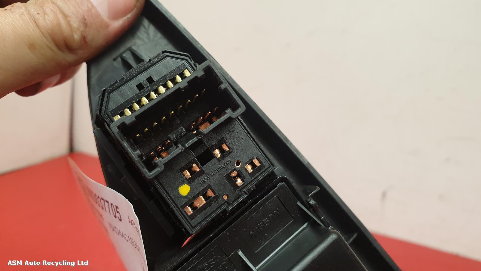 Elect. Window Switch - Nissan Pulsar 2015 Hatchback - ASM Auto Recycling